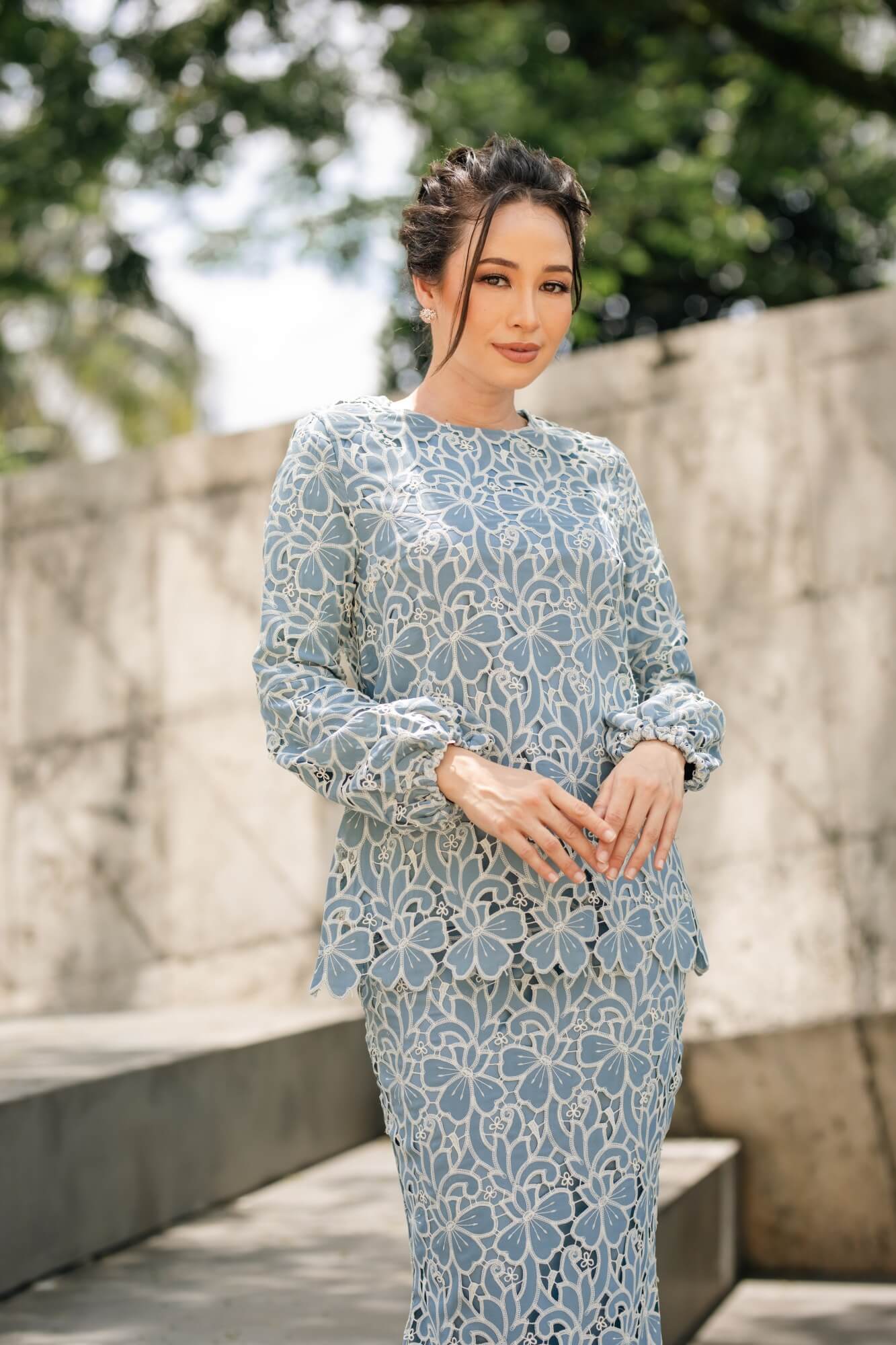 Reina Kurung - True Colors