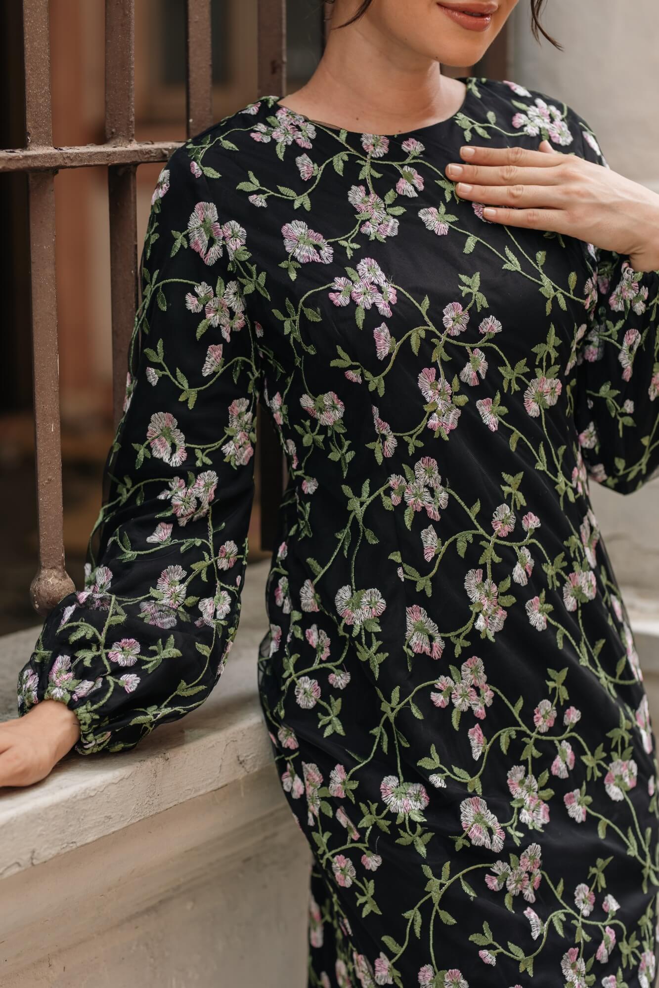 Aurora Dress - True Colors