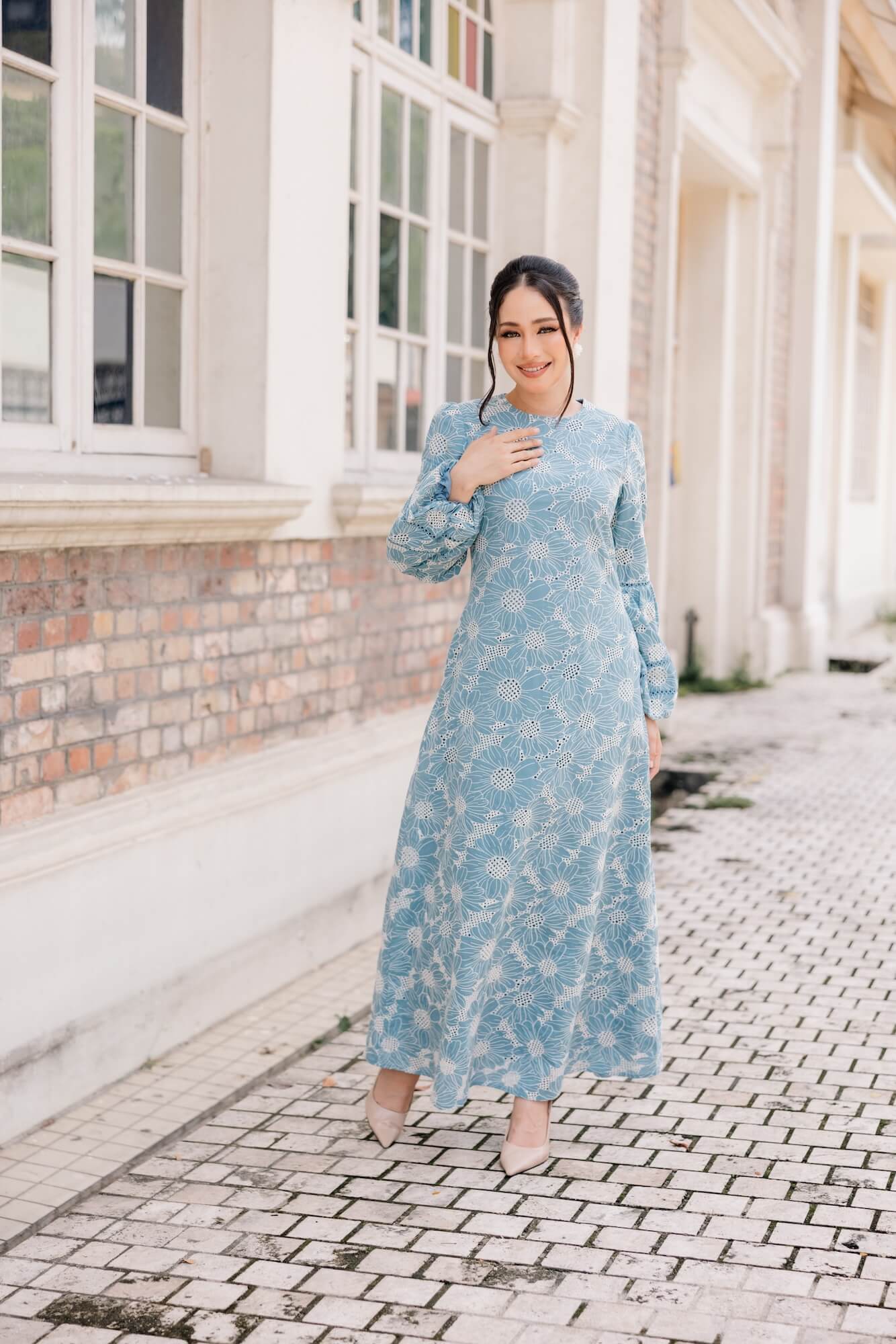Nyla Dress - Blue - True Colors