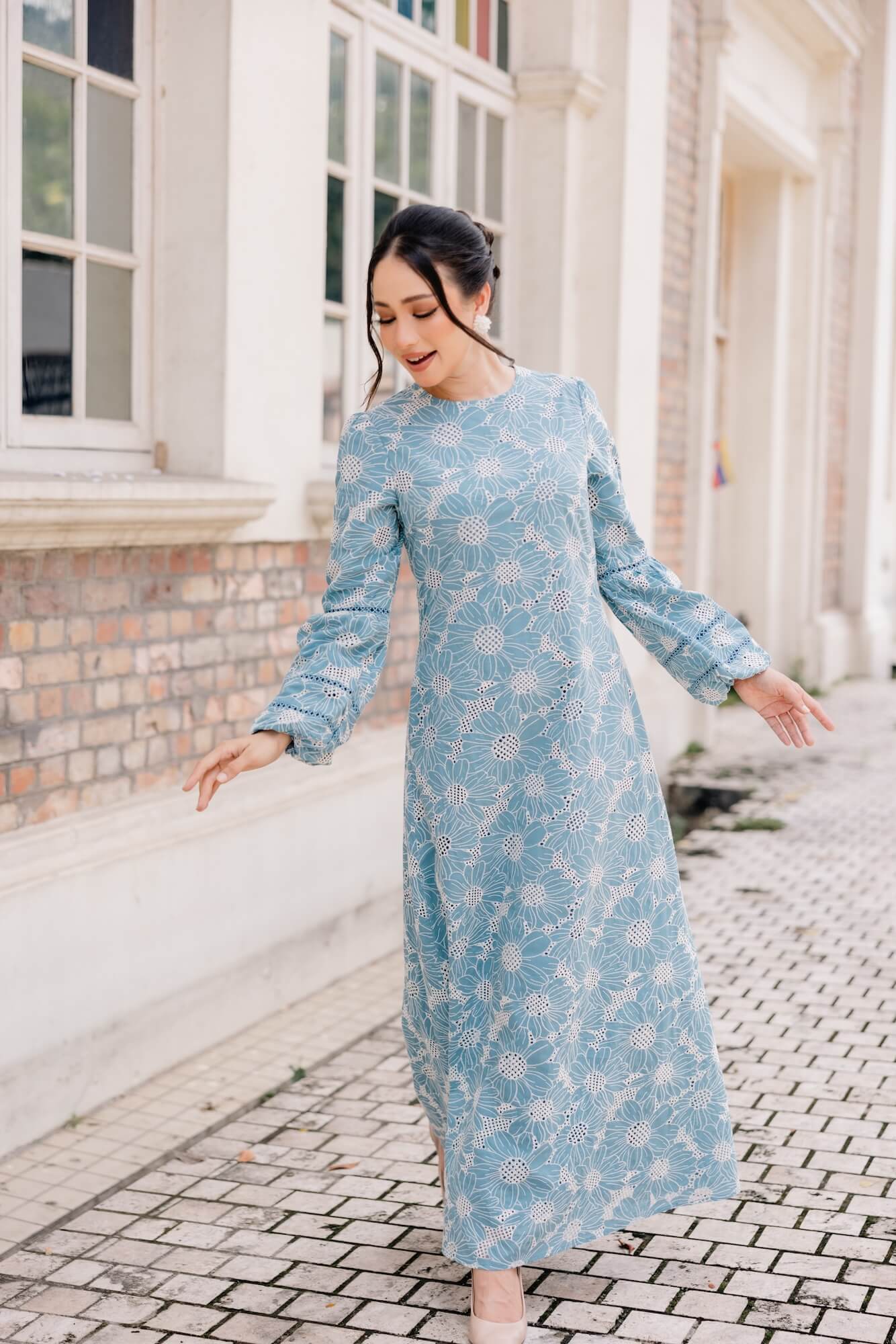 Nyla Dress - Blue - True Colors