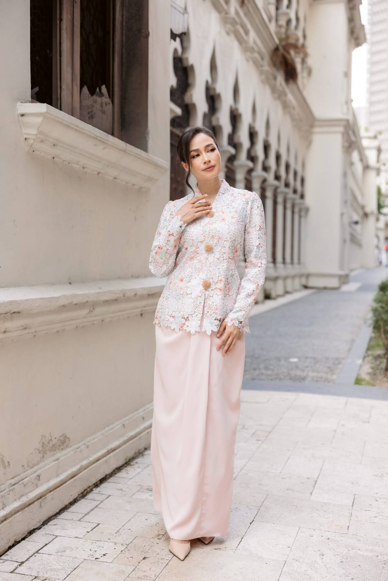 Arla Kebaya - Peach - True Colors