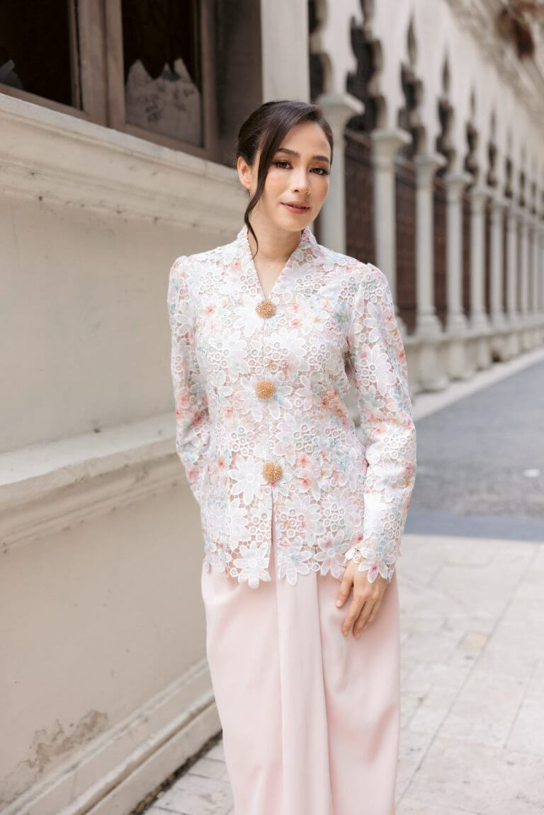 Arla Kebaya - Peach - True Colors